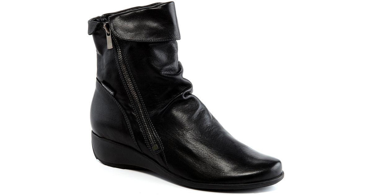 Mephisto Seddy Wedge Booties in Black | Lyst