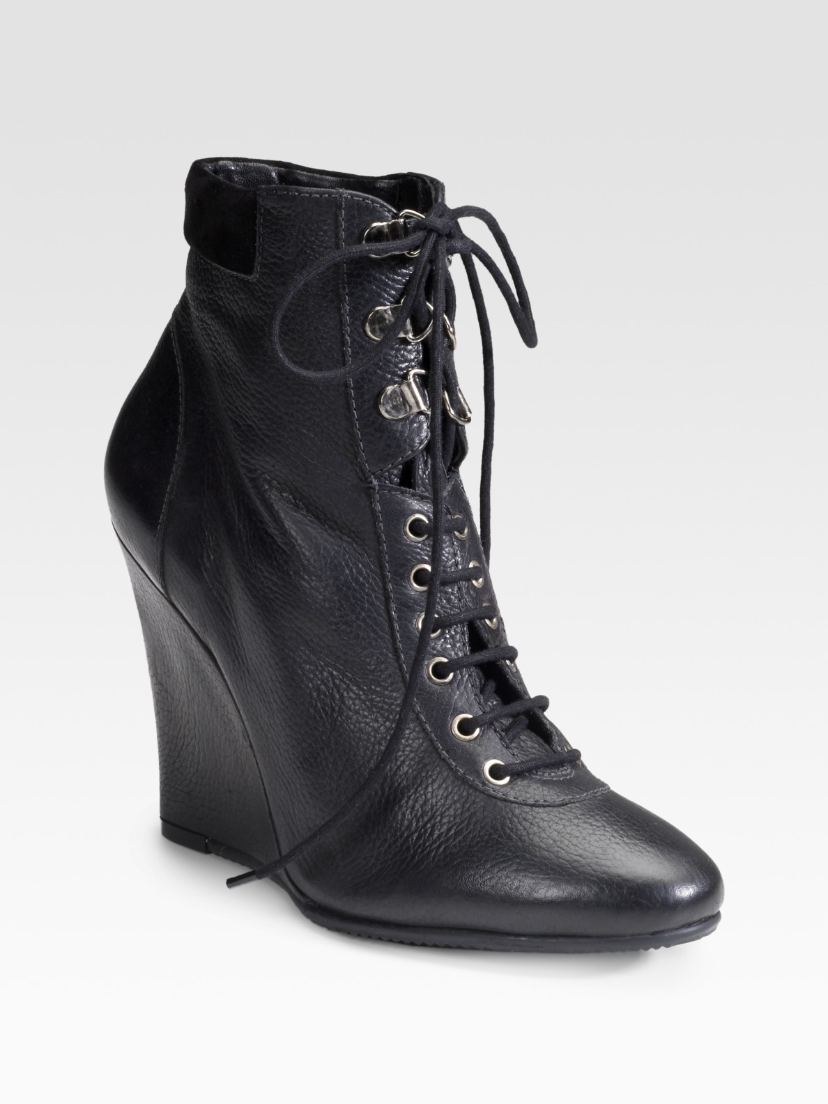 Pour La Victoire Lace-up Pebbled Leather Ankle Boots in Black | Lyst