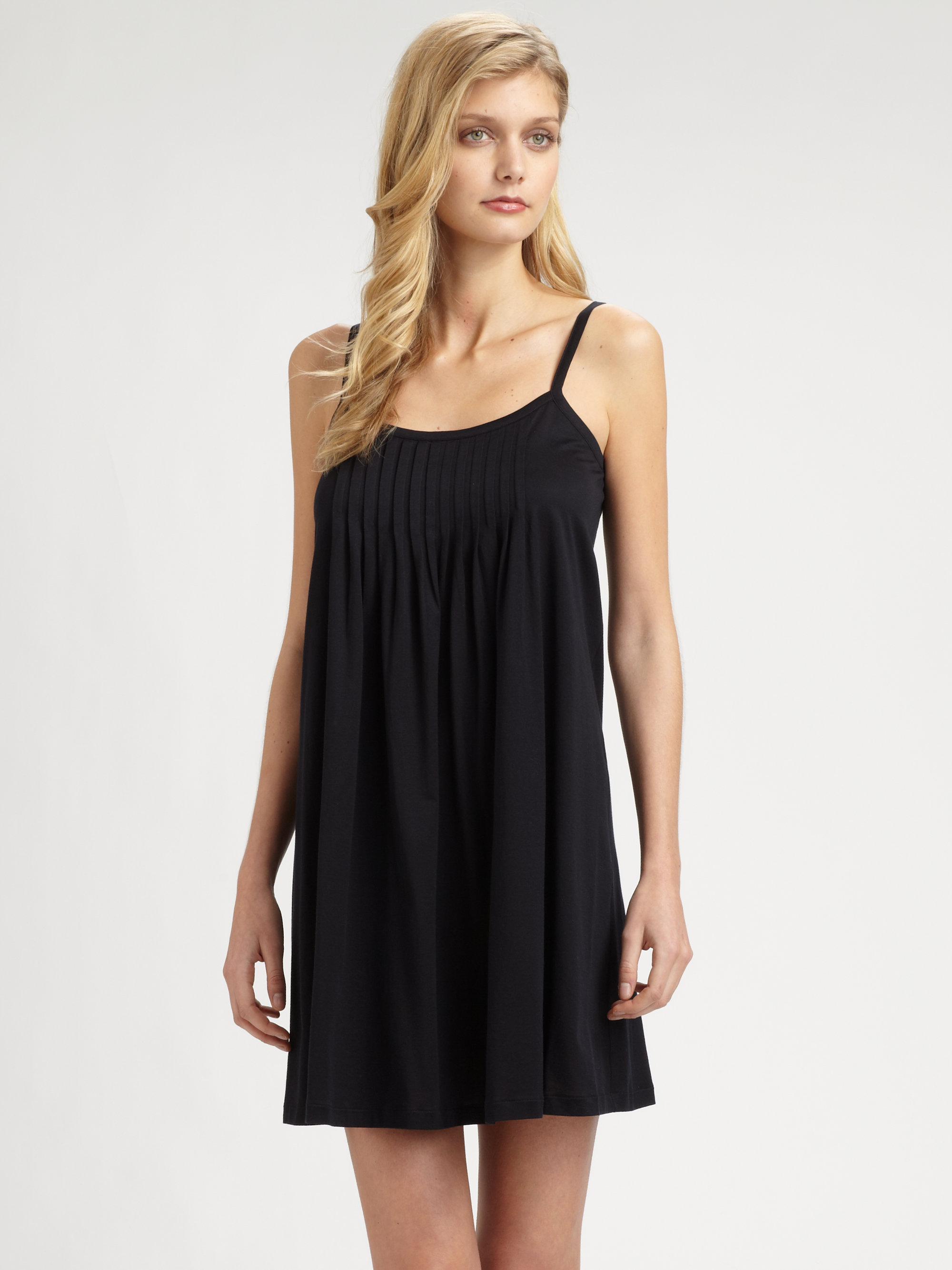 Hanro Juliet Cotton Pleated Babydoll Gown in Black | Lyst