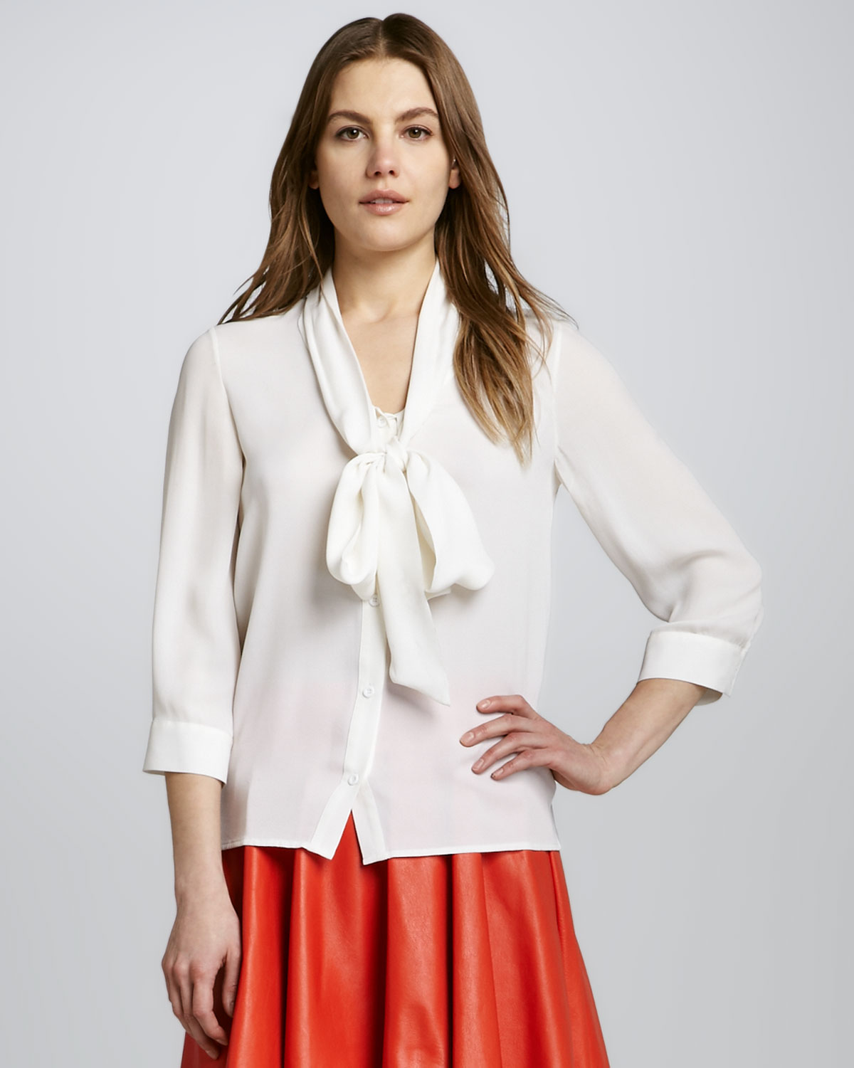 Lyst - Alice + olivia Arie Tie-Neck Blouse in White