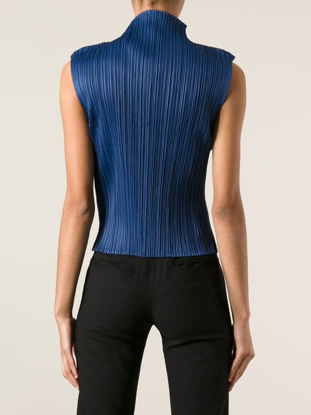 Pleats Please Issey Miyake Sleeveless Pleated Top in Blue - Lyst