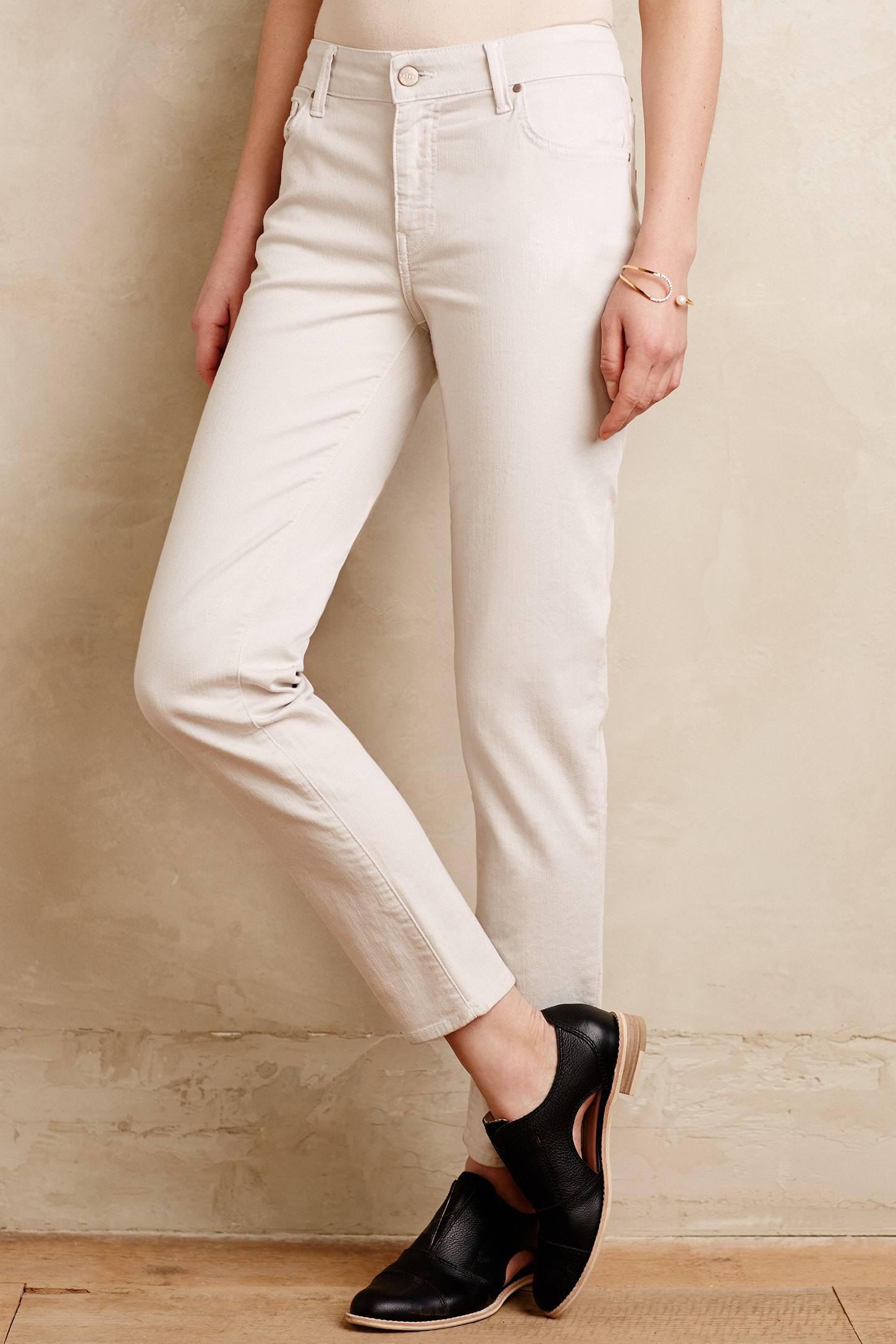 Lyst - Velvet By Graham & Spencer Jenny Straight Leg Jeans in Natural