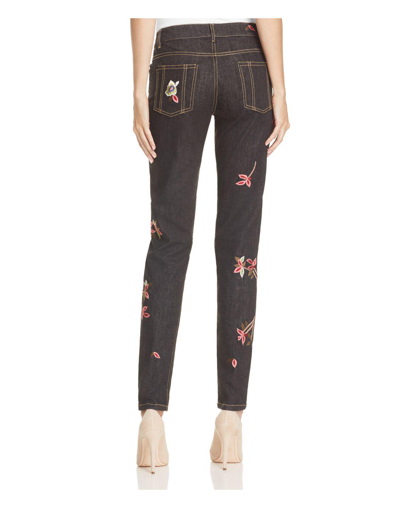 Lyst - Alice + Olivia Alice + Olivia Jane Embroidered Straight Jeans in ...
