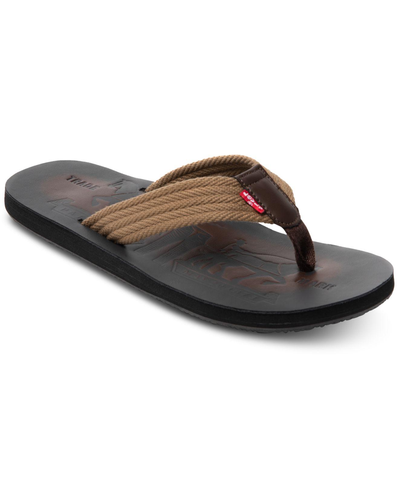 Levi's Two Horse Flip Flops in Brown for Men - Lyst